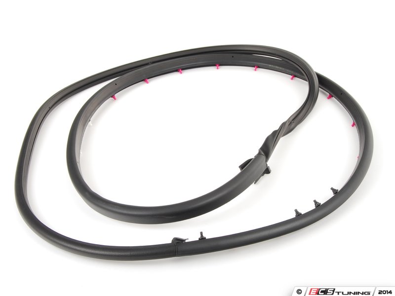 Genuine Volkswagen Audi - 8E0837912M - Front Outer Door Seal - Right ...