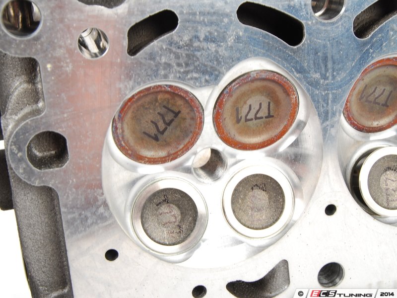 Genuine BMW - 11127591617 - Cylinder head (11-12-7-591-617)