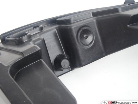 Genuine Volkswagen Audi - 5K0807723B - Front bumper guide - left (5K0 ...
