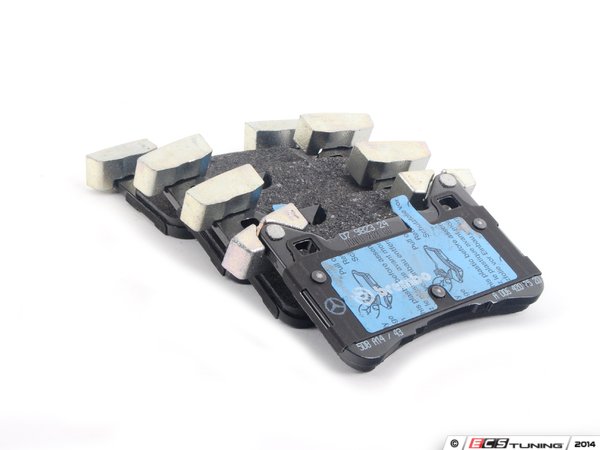 Genuine Mercedes Benz - 0074209320 - Rear Brake Pad Set