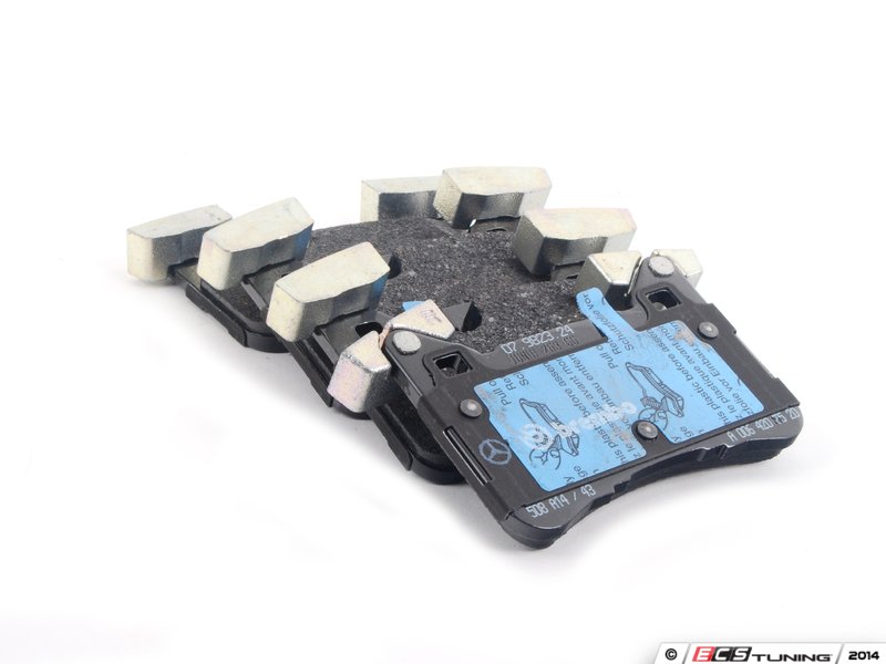 Genuine Mercedes Benz - 0074209320 - Rear Brake Pad Set