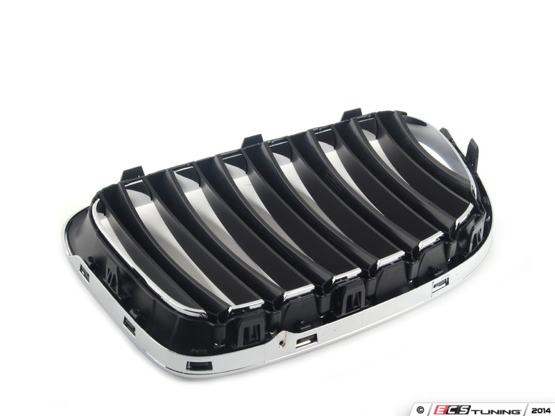 Genuine BMW - 51112993306 - Front Grille - Right (51-11-2-993-306)