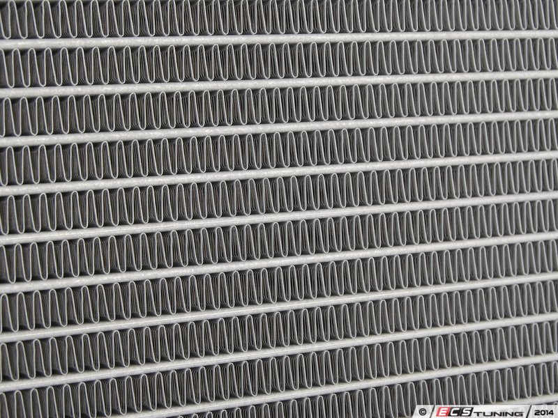 Genuine BMW - 17117576273 - Radiator (17-11-7-576-273)