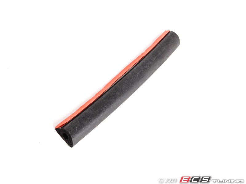 ECS News - MINI R52,R57 Convertible Top Rear Trunk Moldings