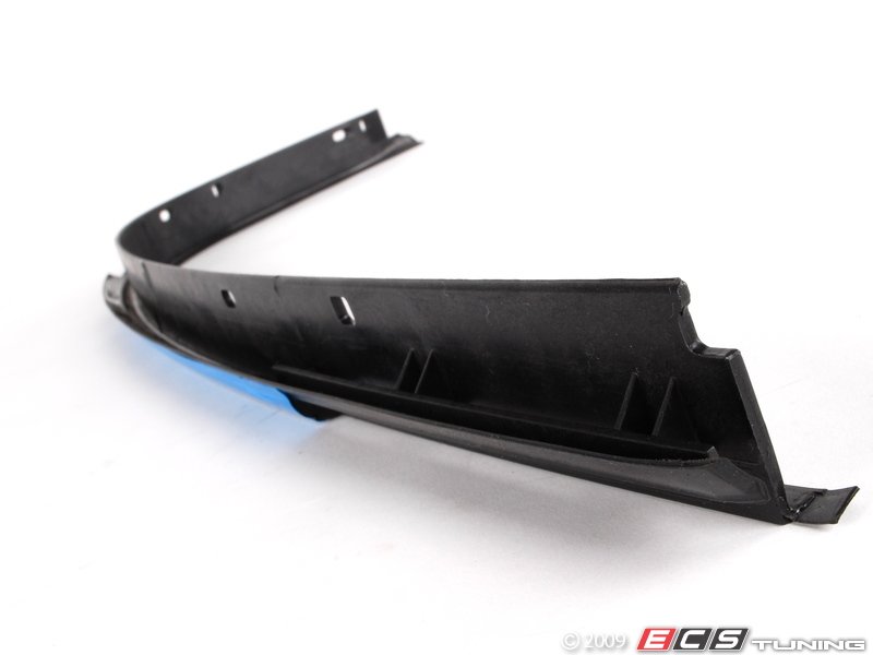 ECS News - MINI R52,R57 Convertible Top Rear Trunk Moldings