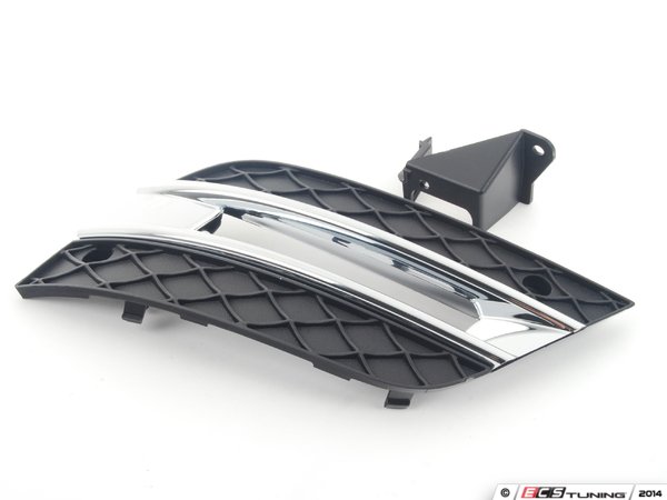 Genuine Mercedes Benz - 1648802024 - Front Bumper Grille