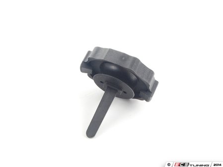 Genuine Mercedes Benz - 0014662705 - Power Steering Reservoir Cap