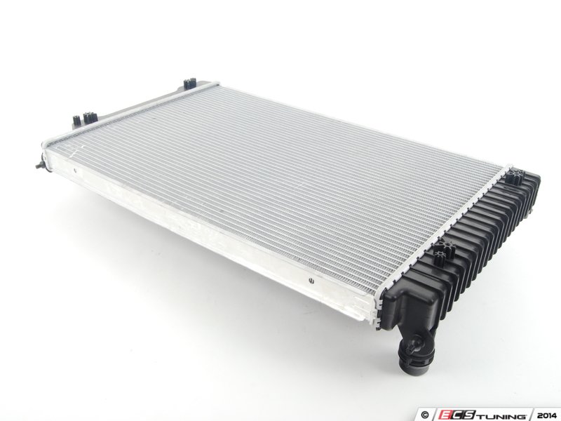 Nissens - 4F0121251AH - Radiator