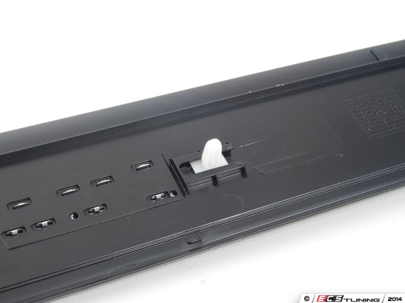 Genuine BMW - 51477034303 - Door sill - left (51-47-7-034-303)