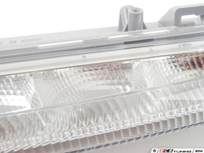 Genuine Mercedes Benz - 2049069000 - Daytime Running Lamp - Right Side