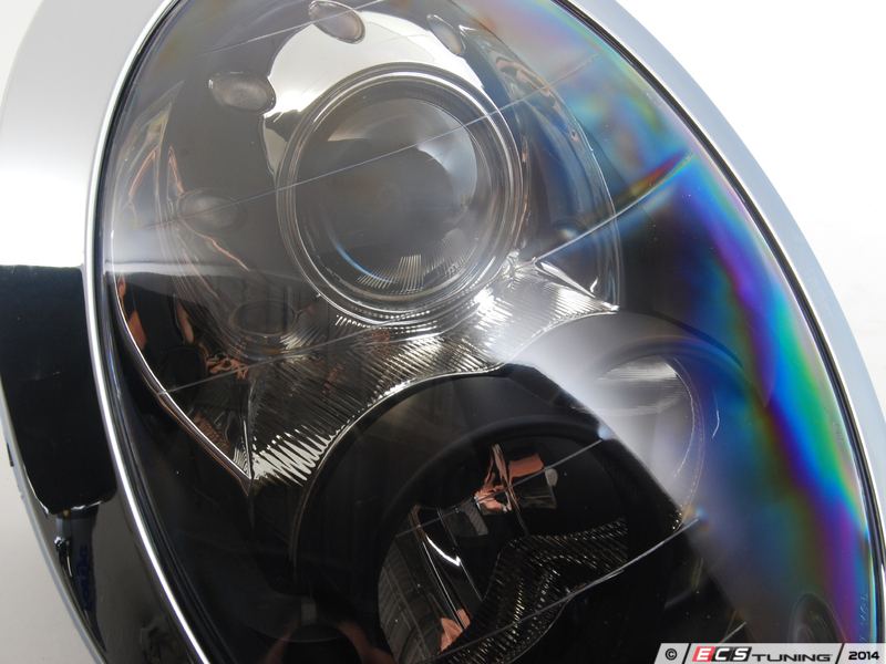 ECS News - R50/R52/R53 MINI Helix Blackout Projector Headlights