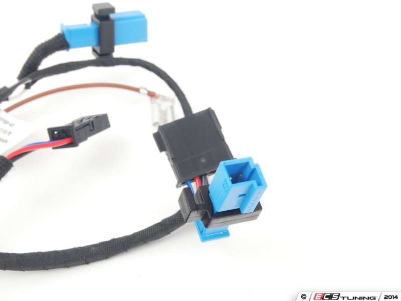 Genuine BMW - 32307848335 - Steering Wheel Wiring Harness (32-30-7-848-335)