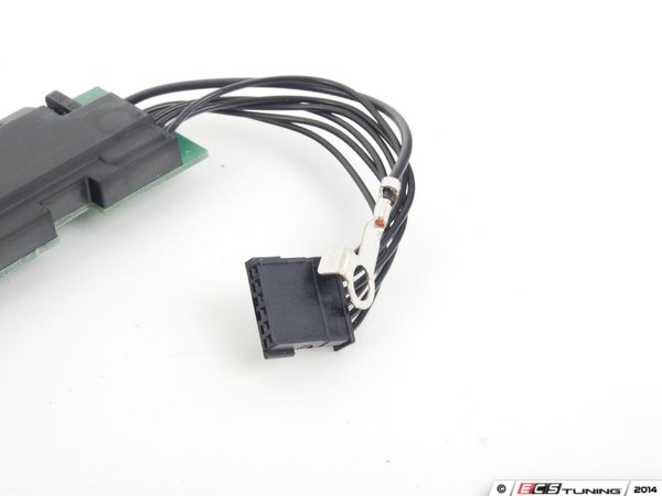 Genuine BMW - 65209193832 - Antenna Amplifier (65-20-9-193-832)