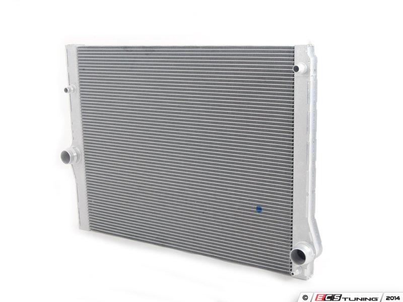 Genuine BMW - 17117570094 - Radiator (17-11-7-570-094)