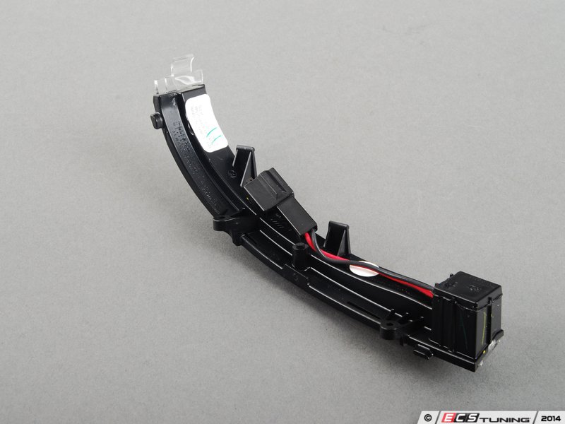 Genuine Volkswagen Audi - 5C6949102 - Mirror Turn Signal Indicator ...