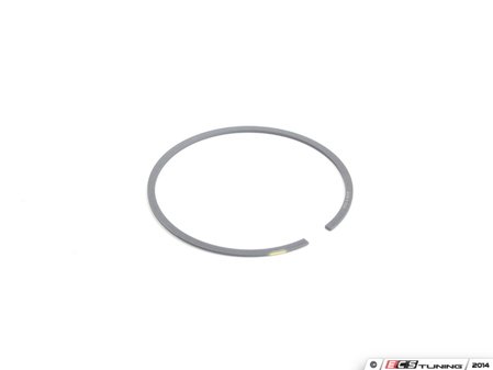 Genuine BMW - 11257577586 - Piston Ring Repair Kit (11-25-7-577-586)