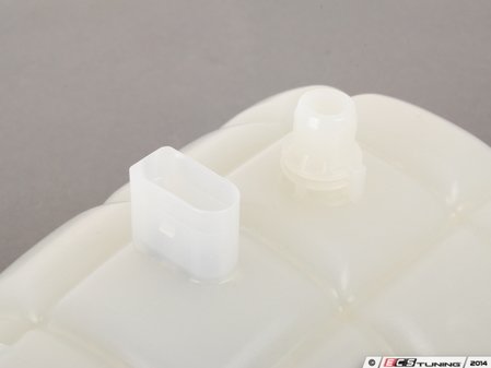 Genuine BMW - 17137642160 - Expansion Tank (17-13-7-642-160)