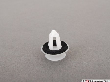 Genuine Mercedes Benz - 0119887678 - Clip - Priced Each