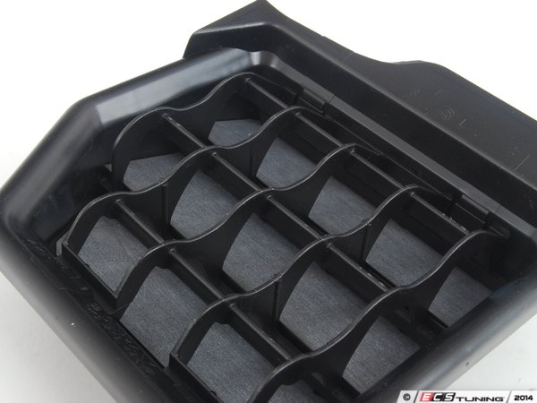 Genuine Volkswagen Audi - 1K0819465B - Vent Trim - left (1K0 819 465 B)