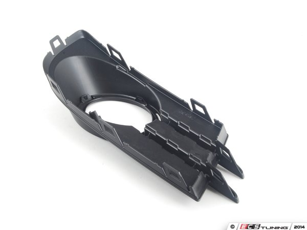 Genuine Volkswagen Audi - 5N0853665H9B9 - Front Lower Bumper Grille ...