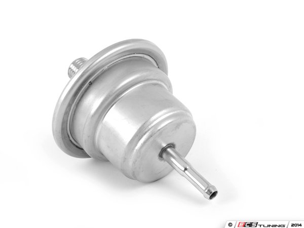 Genuine Mercedes Benz - 0004760621 - Fuel Pressure Accumulator - (NO ...