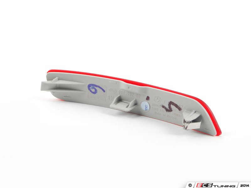 Genuine BMW - 63147847592 - F15 Rear reflector - right (63-14-7-847-592)