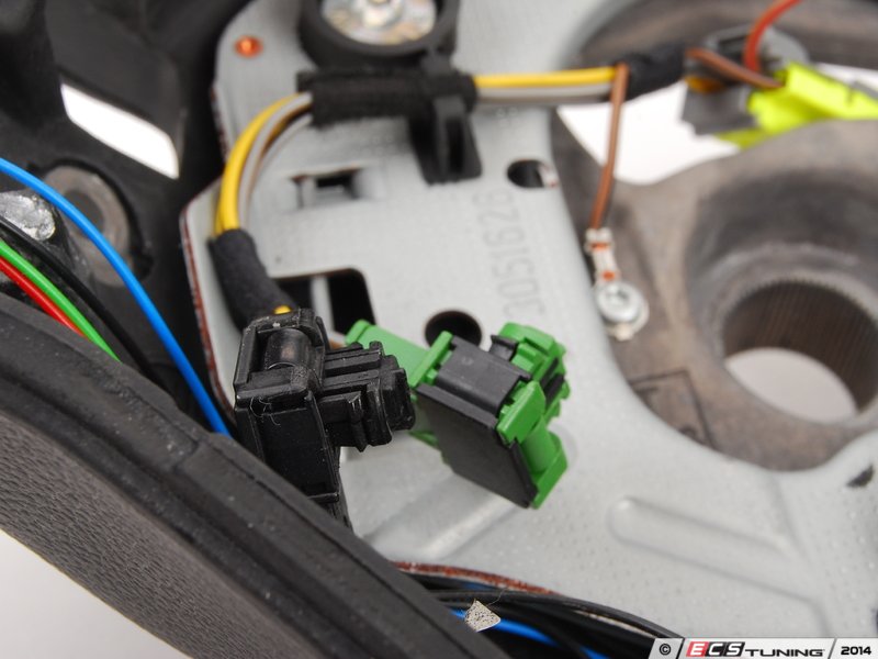 Genuine BMW M Performance - 32302165396 - Steering Wheel