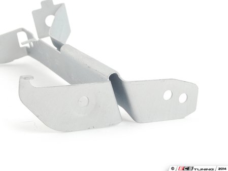 Genuine Mercedes Benz - 2045241440 - BRACKET