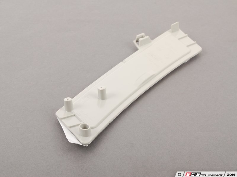 Genuine BMW - 63147274433 - Front Bumper Reflector - Set (63-14-7-274-433)