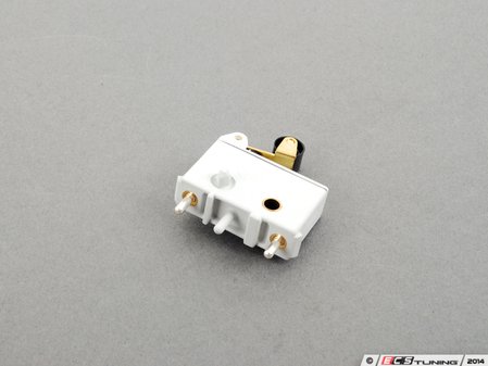 Genuine Mercedes Benz - 0025456814 - Fuel Injection Throttle Micro Switch