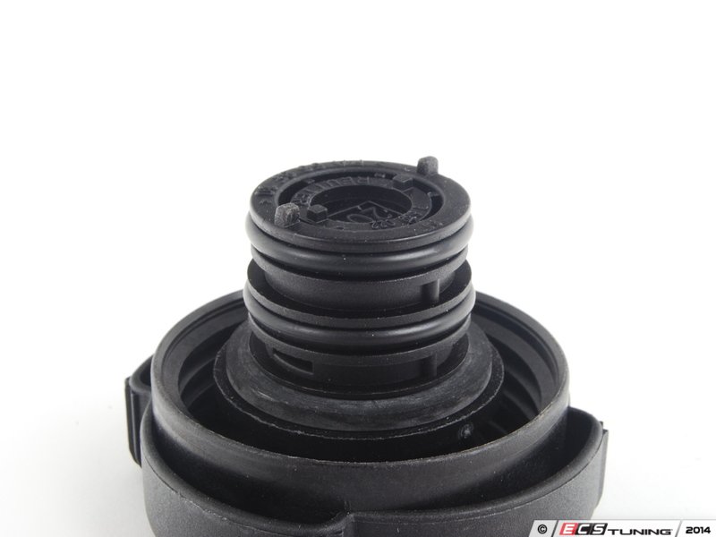 Genuine BMW - 17117639022 - Expansion Tank Cap (17-11-7-639-022)