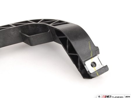 Genuine Mercedes Benz - 1666263631 - CONSOLE