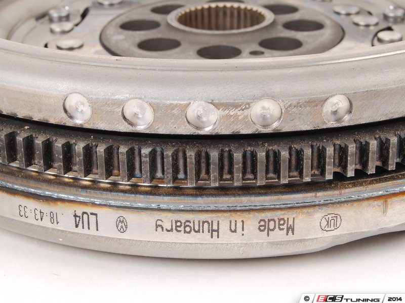 Genuine Volkswagen Audi - 06J105266D - 6-Speed DSG Flywheel (06J 105 266 D)