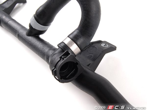 Genuine BMW - 17127548230 - Heater Return Line (17-12-7-548-230)