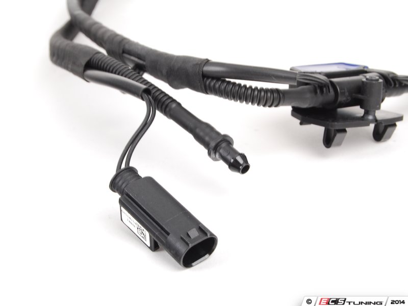 Genuine BMW - 61667257234 - E71 NOZZLE ARRAY WINDOW (61-66-7-257-234)