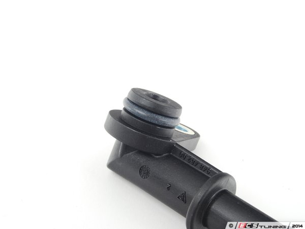 Genuine Porsche - 94810646200 - Coolant adapter - Supply Line