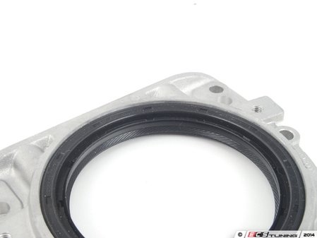 Genuine Volkswagen Audi - 068103171F - Rear Crankshaft Seal - With ...