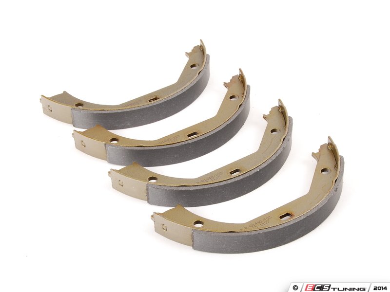 Vaico - 34416761292 - Parking Brake Shoe Set