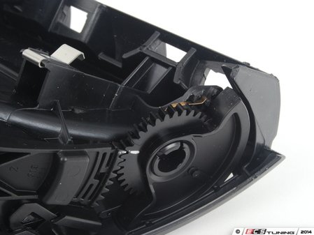 Genuine BMW - 64229227767 - Fresh Air Vent - Left (64-22-9-227-767)