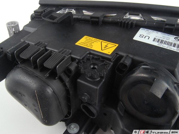 Genuine BMW - 63127165833 - Bi-Xenon Headlight - left (63-12-7-165-833)