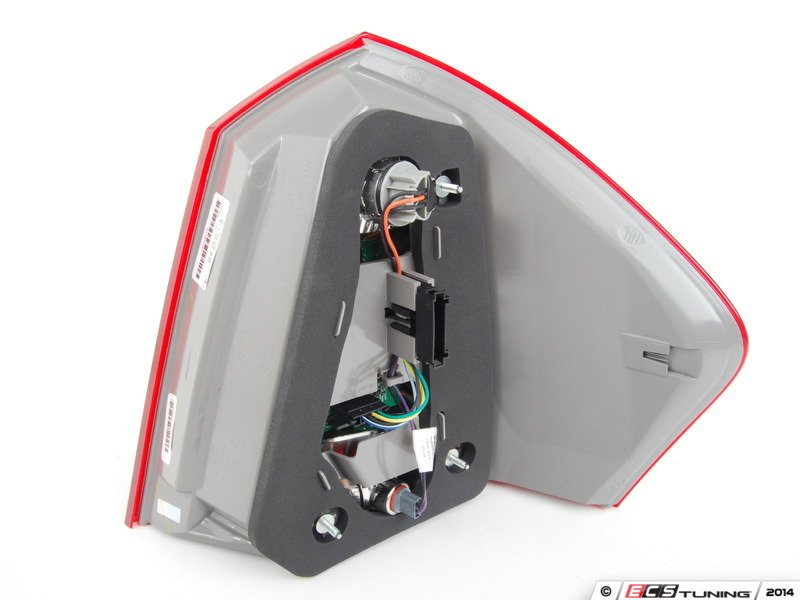 Genuine Mercedes Benz - 1648203564 - Tail Lamp Assembly