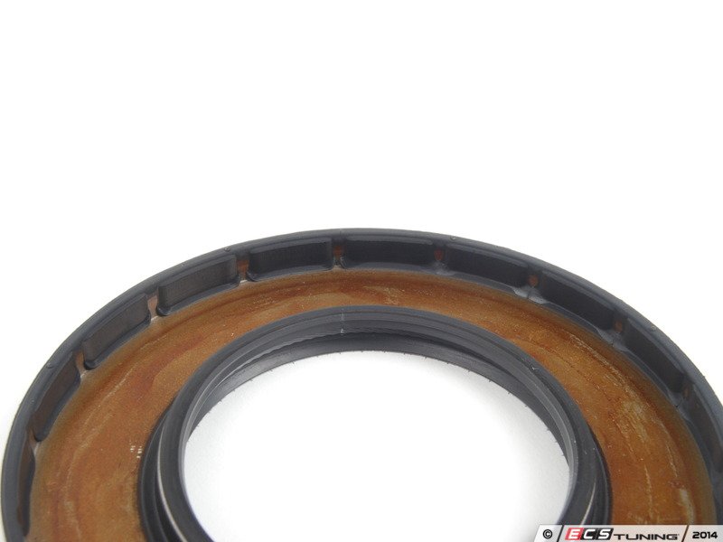 Genuine BMW - 27107539262 - Input shaft seal (27-10-7-539-262)