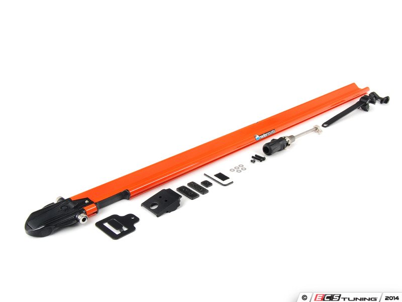 ECS News - MINI R50/R53 RockyMounts Roof Racks