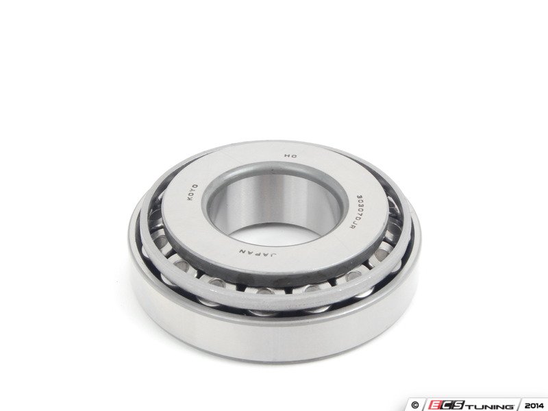 Genuine Mercedes Benz - 0179811105 - TAPERED ROLL