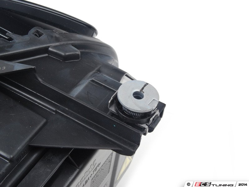 Genuine Volkswagen Audi - 5GM941754A - Headlight - Right (5GM 941 754 A)