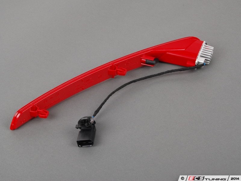 Genuine European Volkswagen Audi - 5C5945701B - Rear Reflector With LED ...