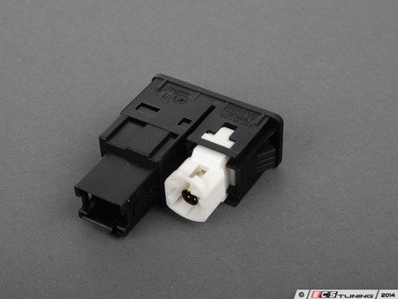Genuine BMW - 84109229247 - USB/Auxiliary input Socket (84-10-9-229-247)
