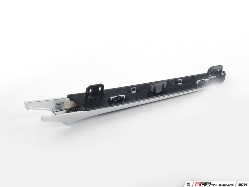 Genuine BMW - 51138056060 - Fender Vent Trim - Right (51-13-8-056-060)