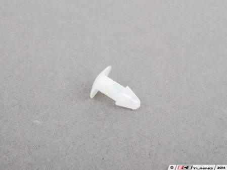 Genuine Mercedes Benz - 0009871015 - PLUG