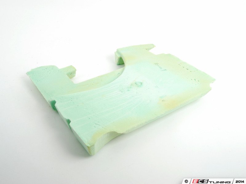 Genuine BMW - 51477039402 - Foam Footwell Insert - Front Right (51-47-7 ...